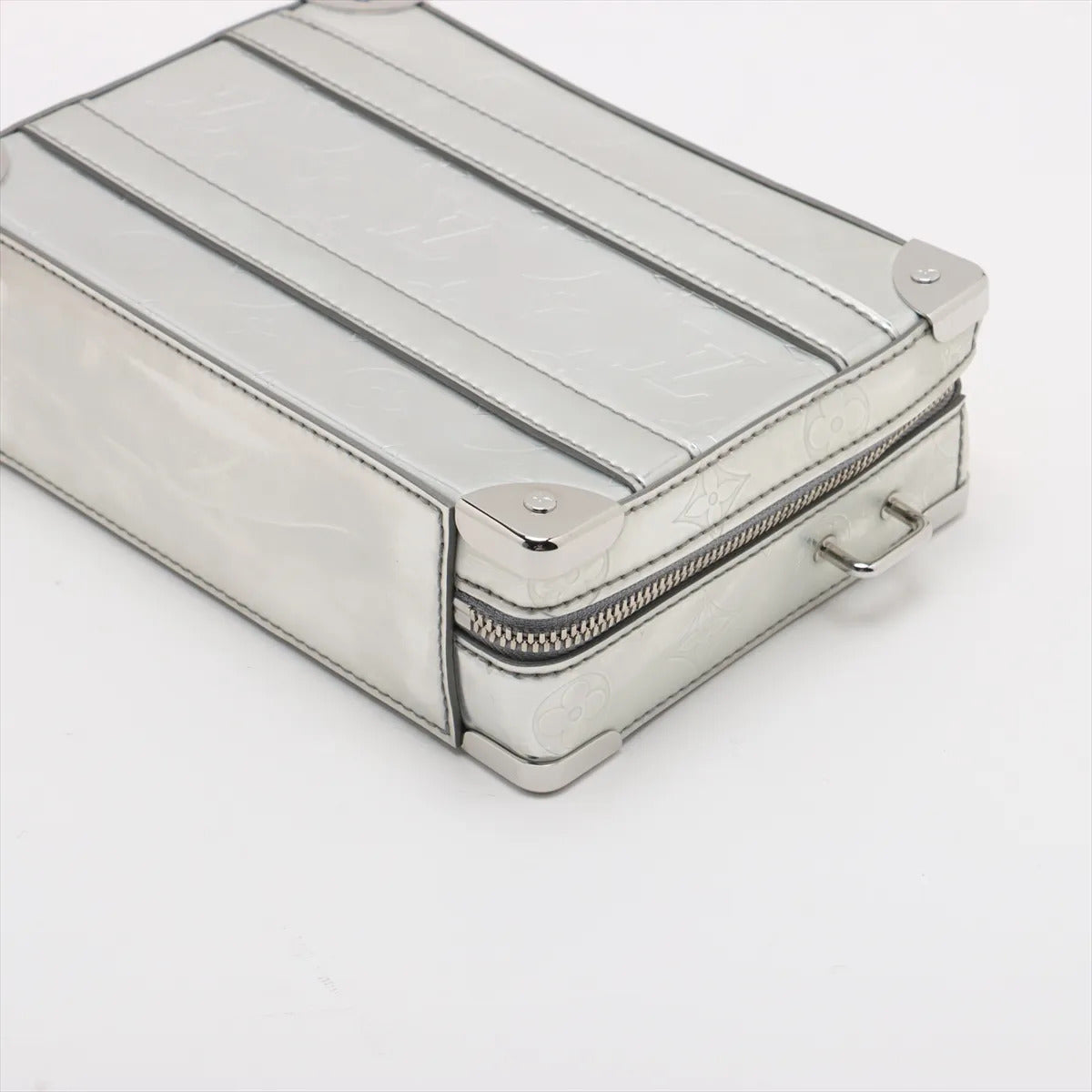 Louis Vuitton Mirror Soft Trunk – REKLAIM